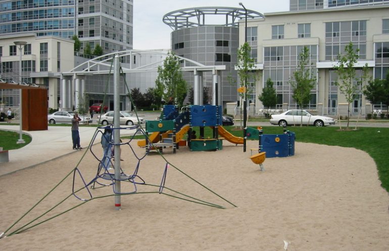 Lee Center Park - Loc Pave